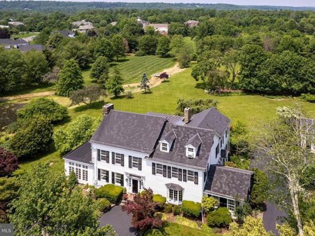 122 Bedens Brook Rd, Skillman, NJ 08558