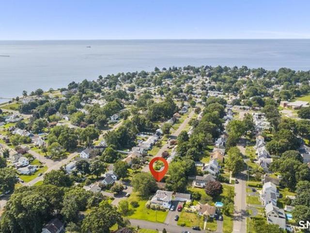 122 Bellevue Ave, West Haven, CT 06516