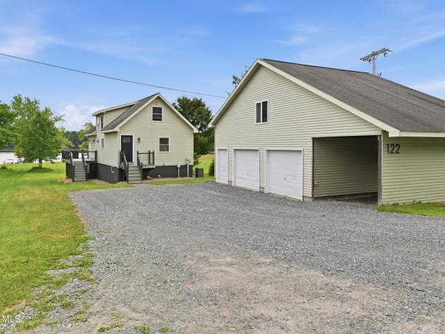 122 Bertrand Road
