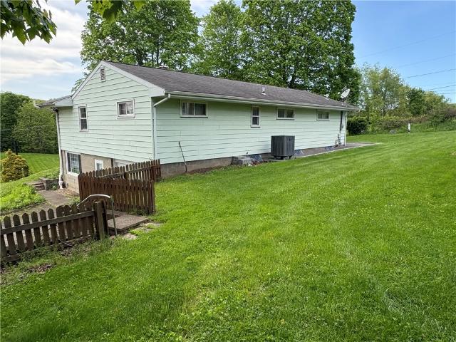 122 Briar Hill Rd