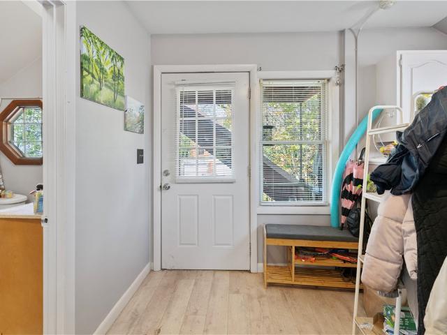122 Governor St, Unit 2, Providence, RI 02906 | MLS #1411 | Compass