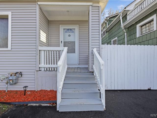 122 Dartmouth Avenue