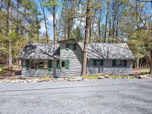 122 Deerfoot Road