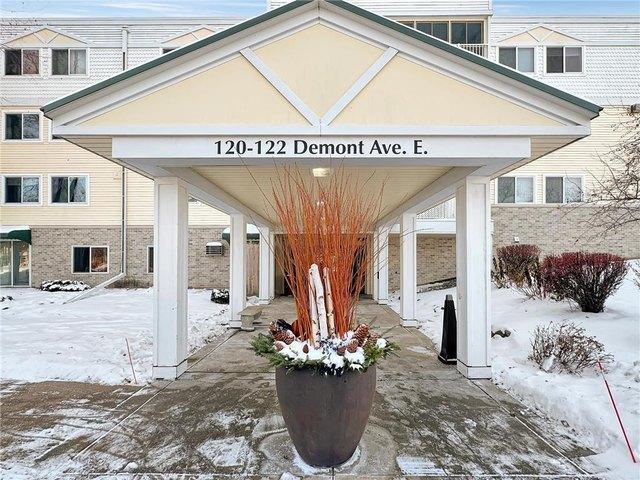 122 Demont Ave E Apt 358, Little Canada, MN 55117