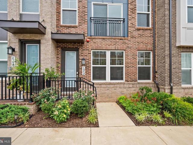 122 Dickenson Drive