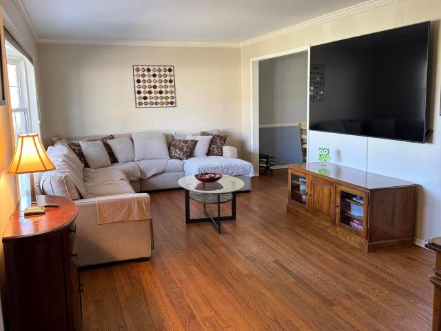 122 Durand Road