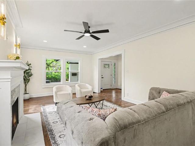 122 E 59th Street