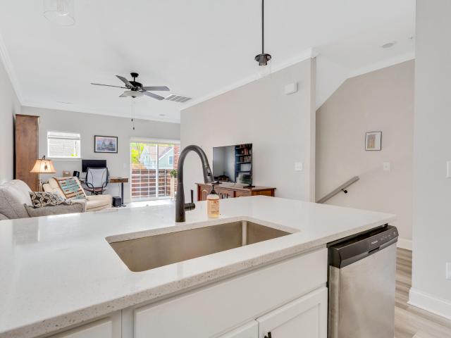 122 E 19th St, Chattanooga, TN 37408 | MLS #1532 | Compass