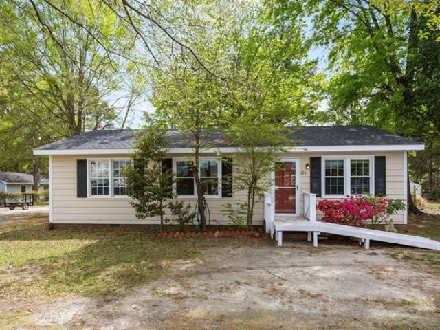 122 E Judd St, Zebulon, NC 27597