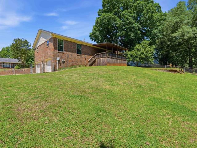 122 E Oak Hill Dr