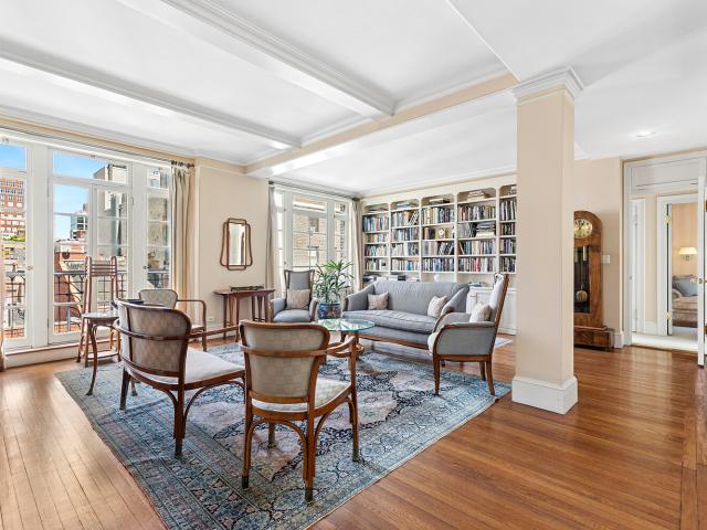 122 East 82nd Street, New York, NY