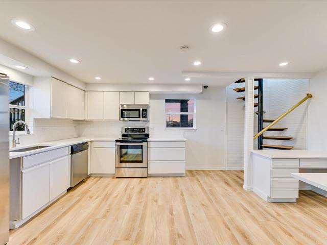 122 Forest Lake Dr