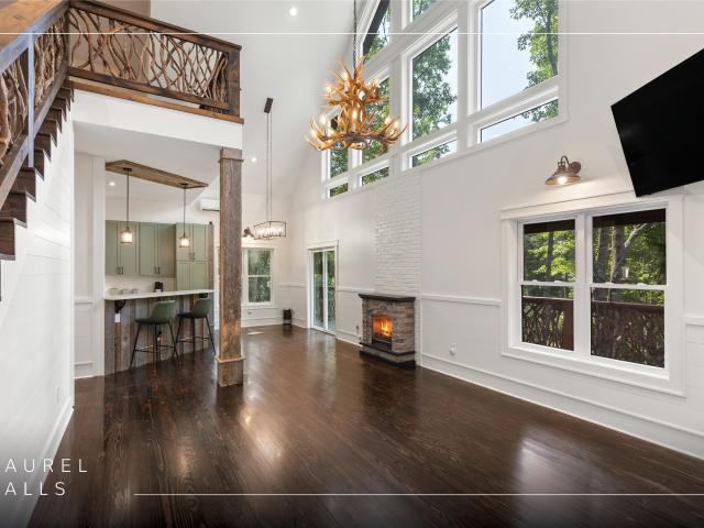 122 Forestdale Drive