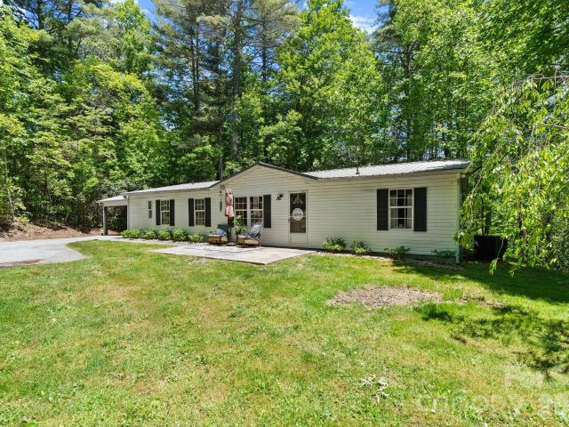122 Fallswood Court