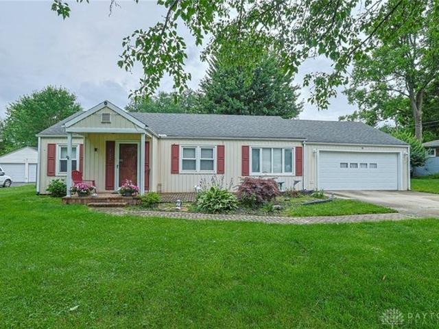 122 Kenec Dr, Middletown, OH 45042