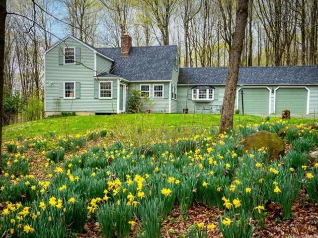 122 Kent Hollow Rd, Kent, CT 06757