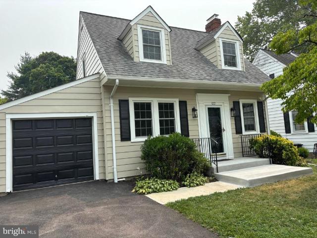 122 Homestead Avenue