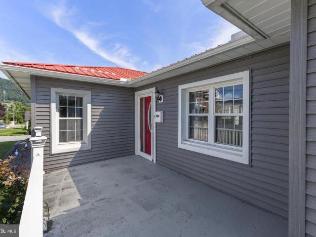 122 Haupt Avenue