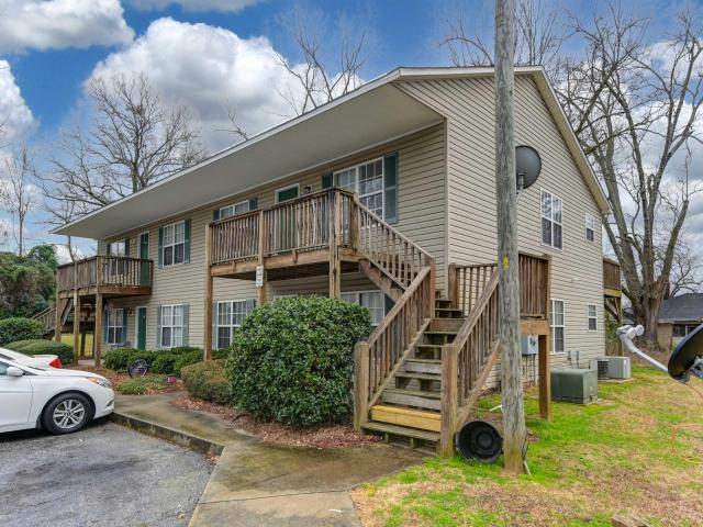 122 Hazelwood Court