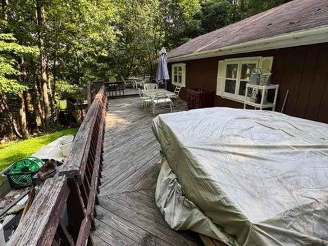 122 Hemlock Trail