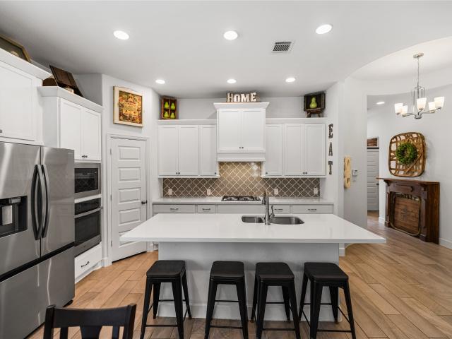 122 Hidden Peak Dr, Montgomery, TX 77316 | MLS #11624