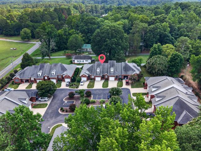 122 Olde Manor Court