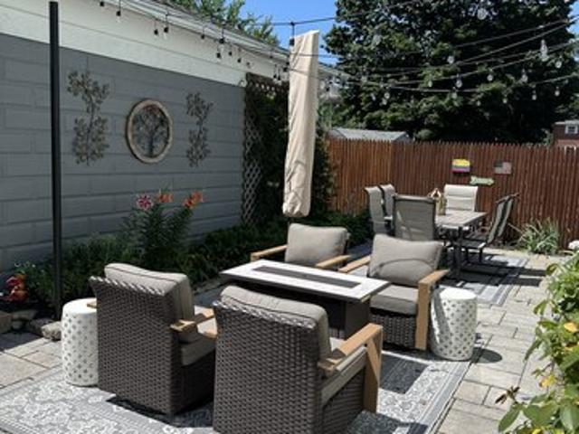 122 Lowden St Unit 2, Pawtucket, RI 02860