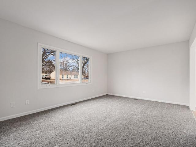 122 Longbeach Road