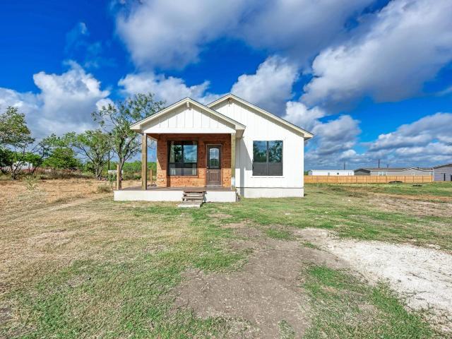 122 Los Fresnos Dr