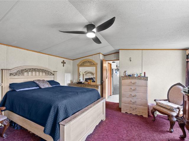 122 Lake Circle Road