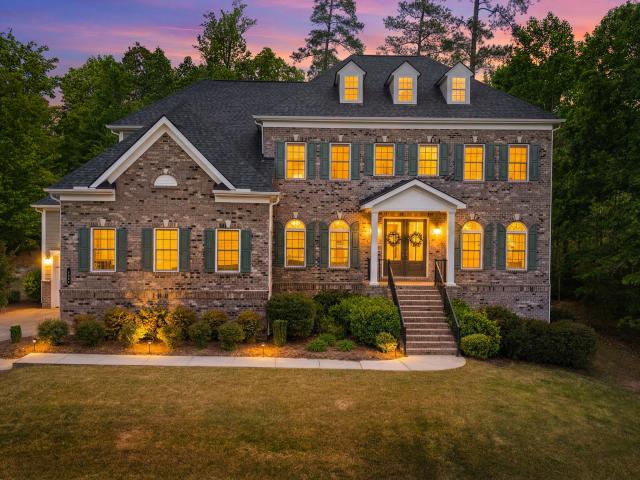 122 Leatherwood Ln, Chapel Hill, NC 27517 | MLS #10162 | Compass
