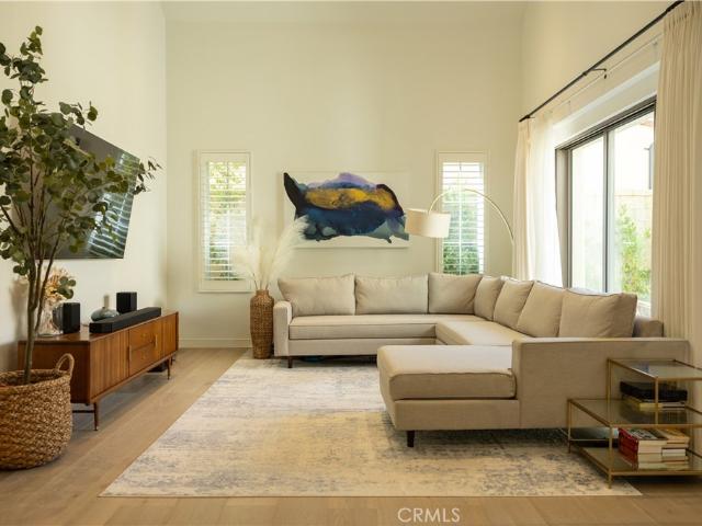 122 Linda Vista