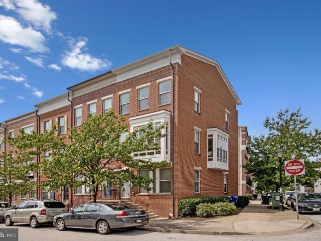122 Lloyd Street # 211