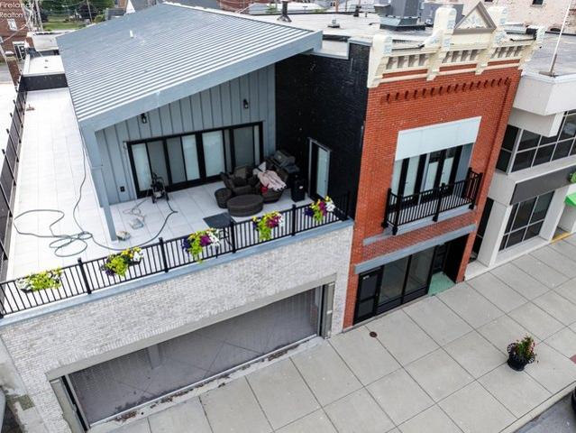122 Madison St, Port Clinton, OH 43452