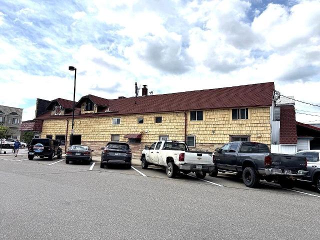 122 Main Avenue S