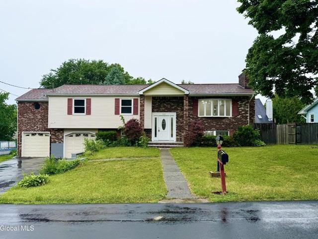 122 Massachusetts Ave, Cohoes, NY 12047
