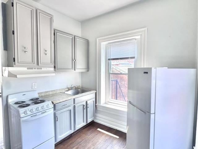 122 N 8th Street C