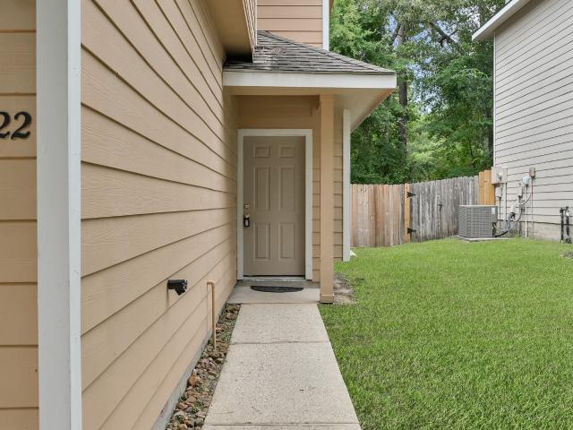 122 N Camelia Grove Circle