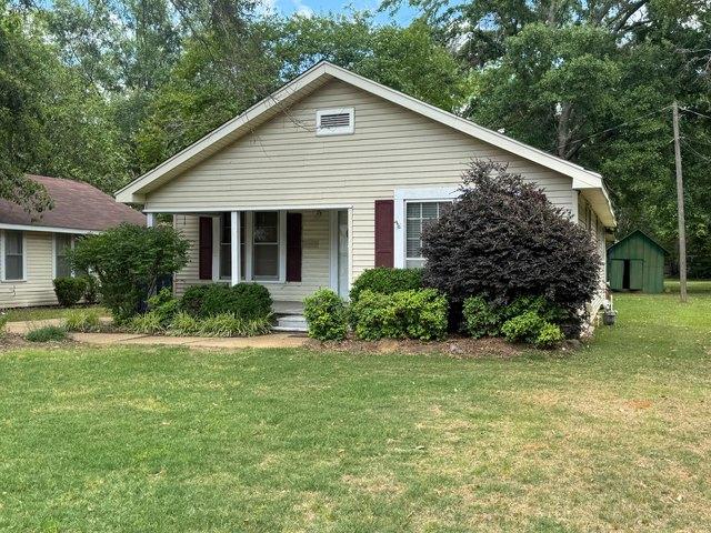 122 N Columbia St, Pontotoc, MS 38863