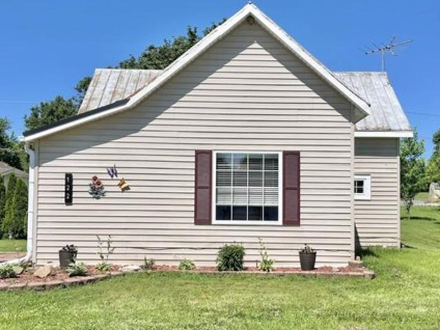 122 N Elm St, Losantville, IN 47354