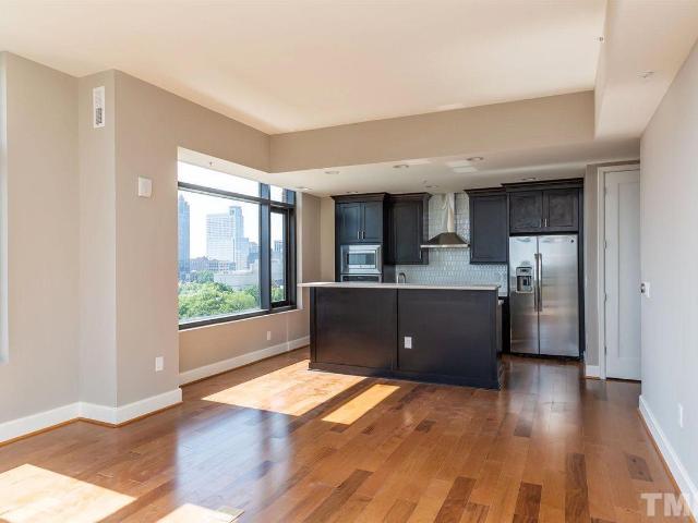 122 N Harrington Street 825