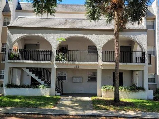 122 N Kings Ave #202, Brandon, FL 33510