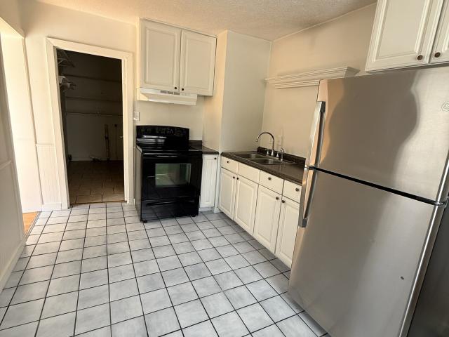 122 N Routiers Avenue