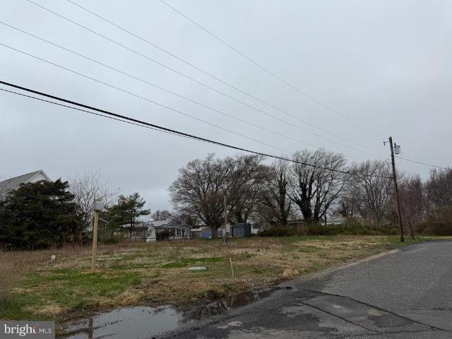 122 Newport Avenue