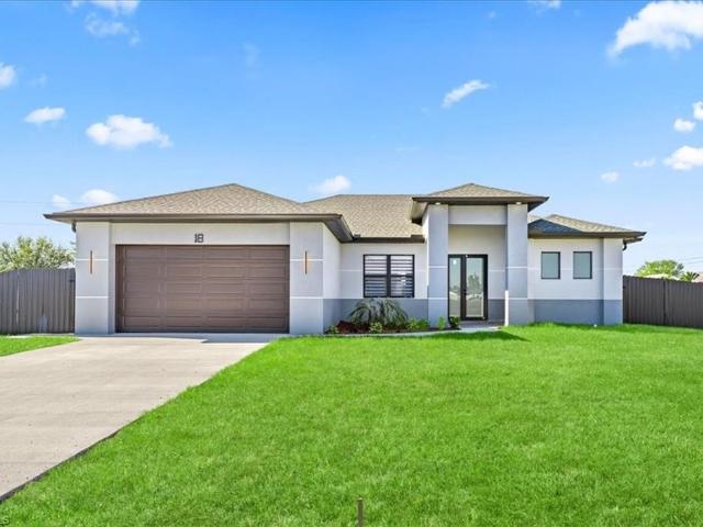 122 NE 11th Ter, Cape Coral, FL 33909 | MLS #226017