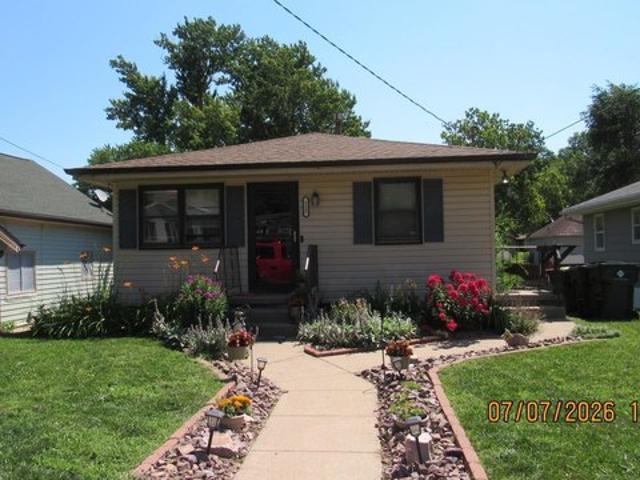 122 S Casselman St, Sioux City, IA 51103