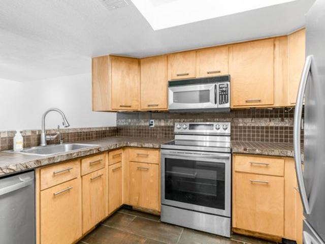 122 S Hardy Dr Apt 28, Tempe, AZ 85281