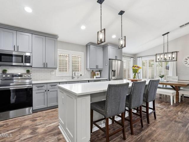 122 S Jackson St, Chandler, AZ 85225