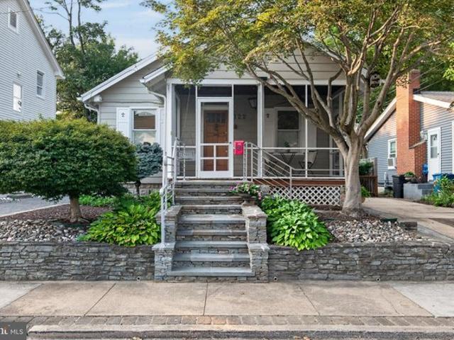 122 Smith Ave, Annapolis, MD 21401