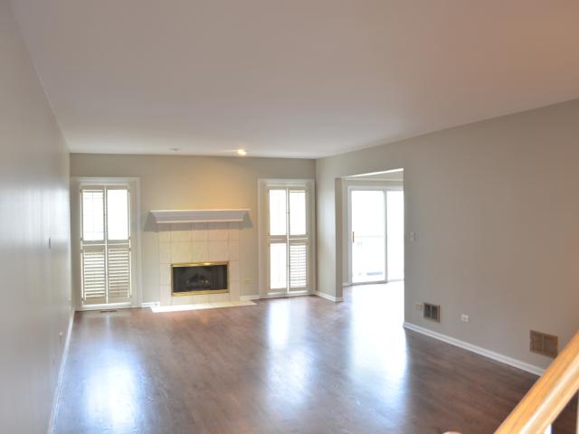 122 Schiller Place